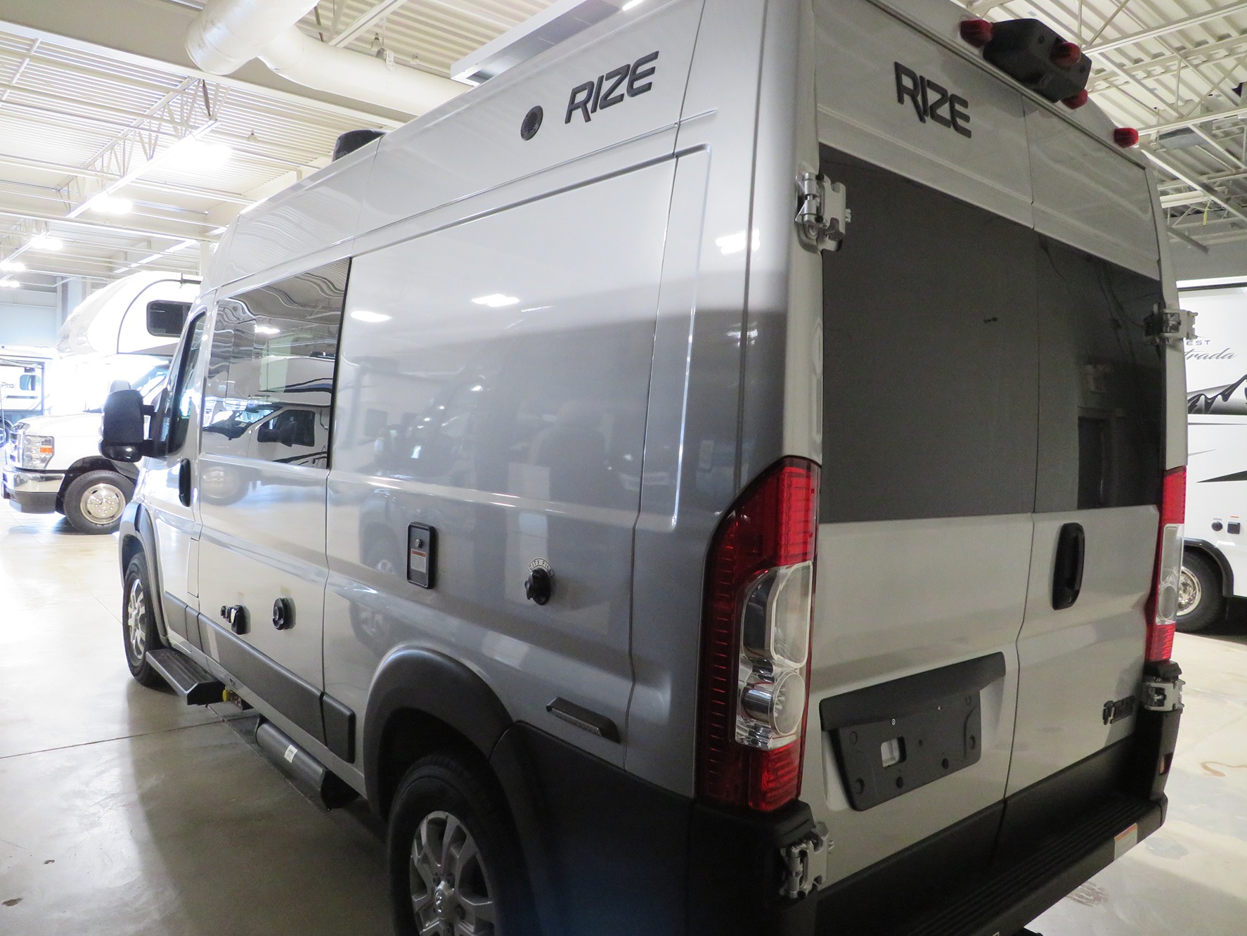 2024 RIZE 18M CLASS B MOTORHOME RVs for Sale in Ohio With Nationwide ...