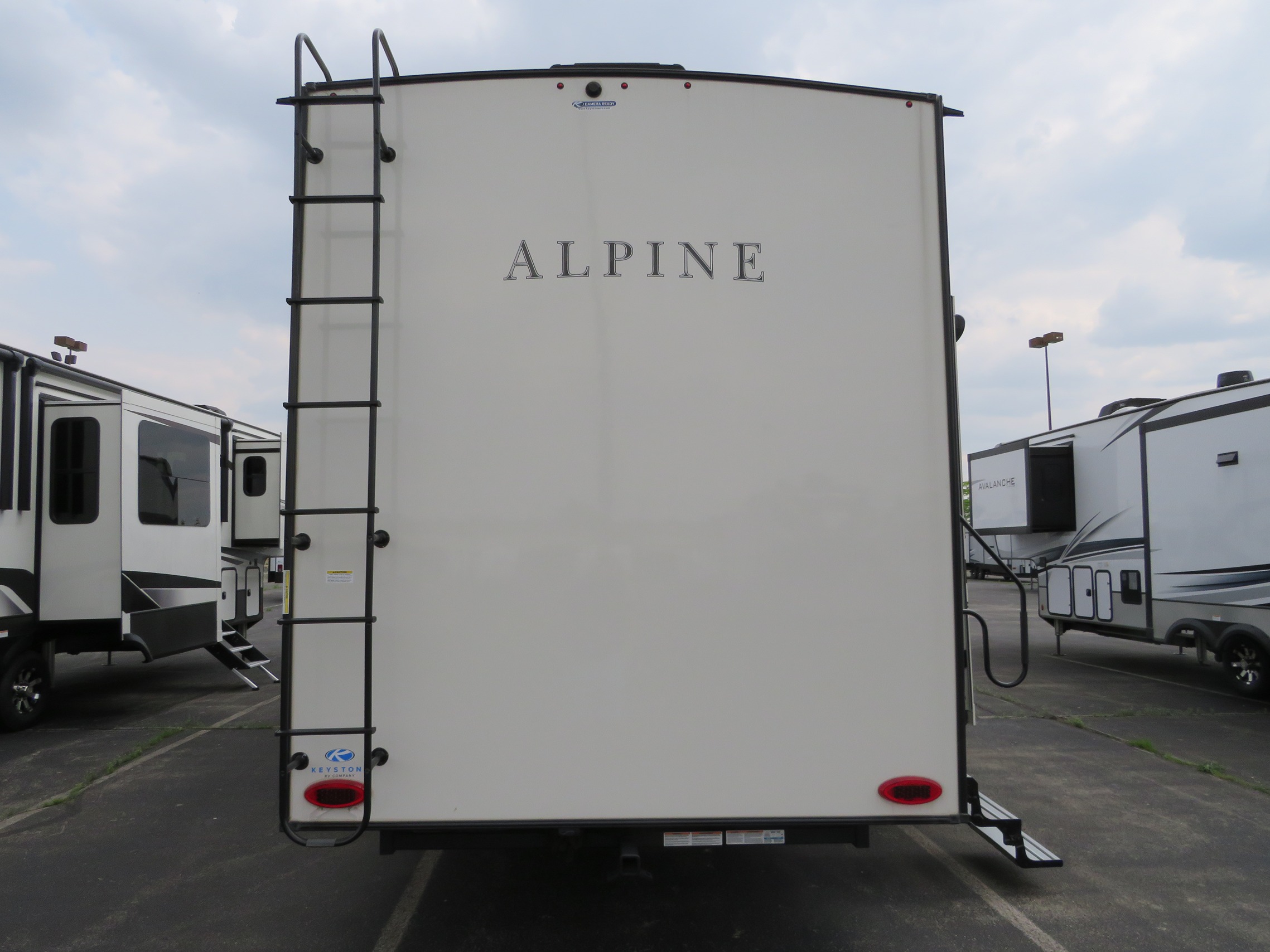 2023 ALPINE 3910RK FIFTH WHEEL RVs for Sale in Ohio With Nationwide ...