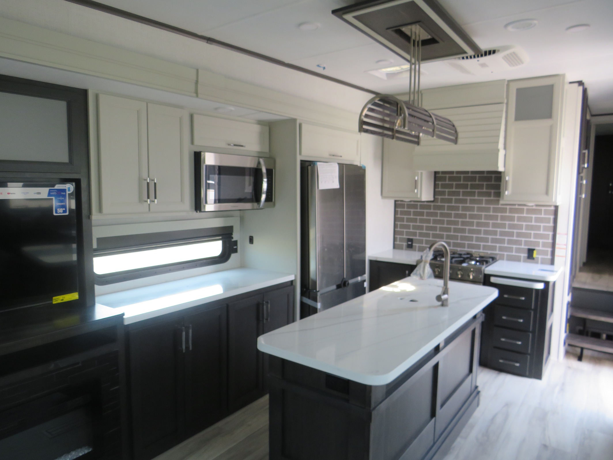 2026 ALPINE 3303CK FIFTH WHEEL RVs for Sale in Ohio With Nationwide ...