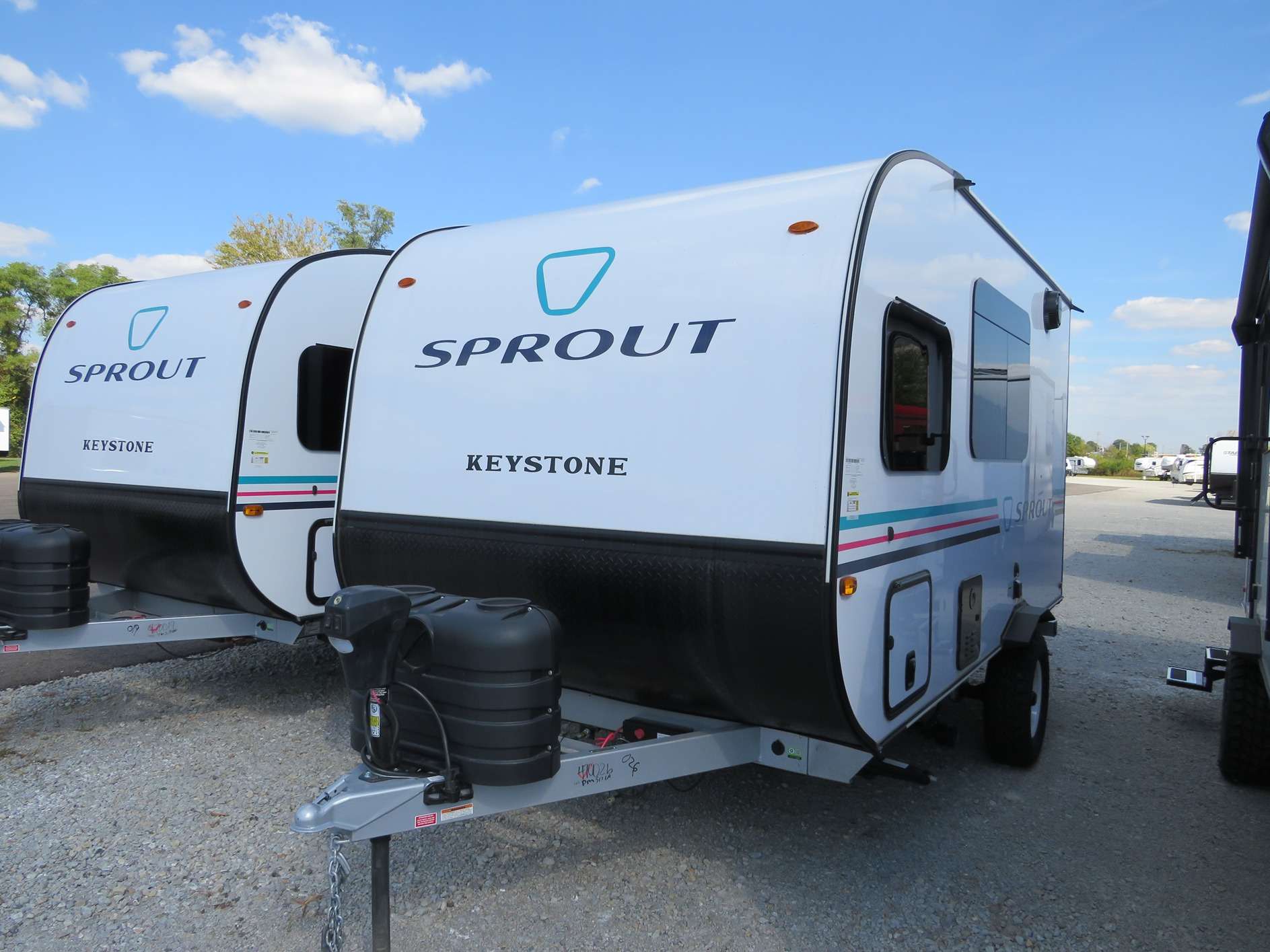 2026 SPROUT 13RKS TRAVEL TRAILER RVs for Sale in Ohio With Nationwide ...