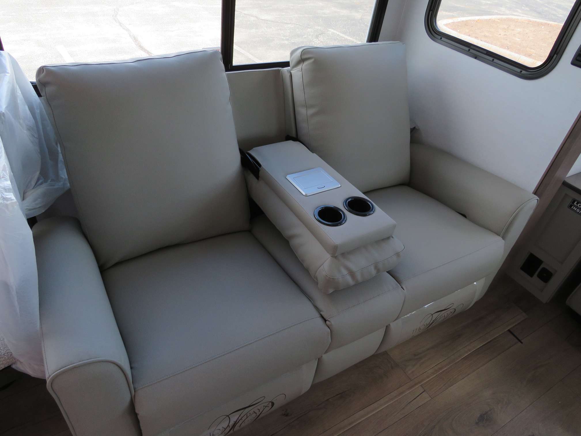 2026 AVENUE ALL-ACCESS SERIES 29RL FIFTH WHEEL RVs for Sale in Ohio ...